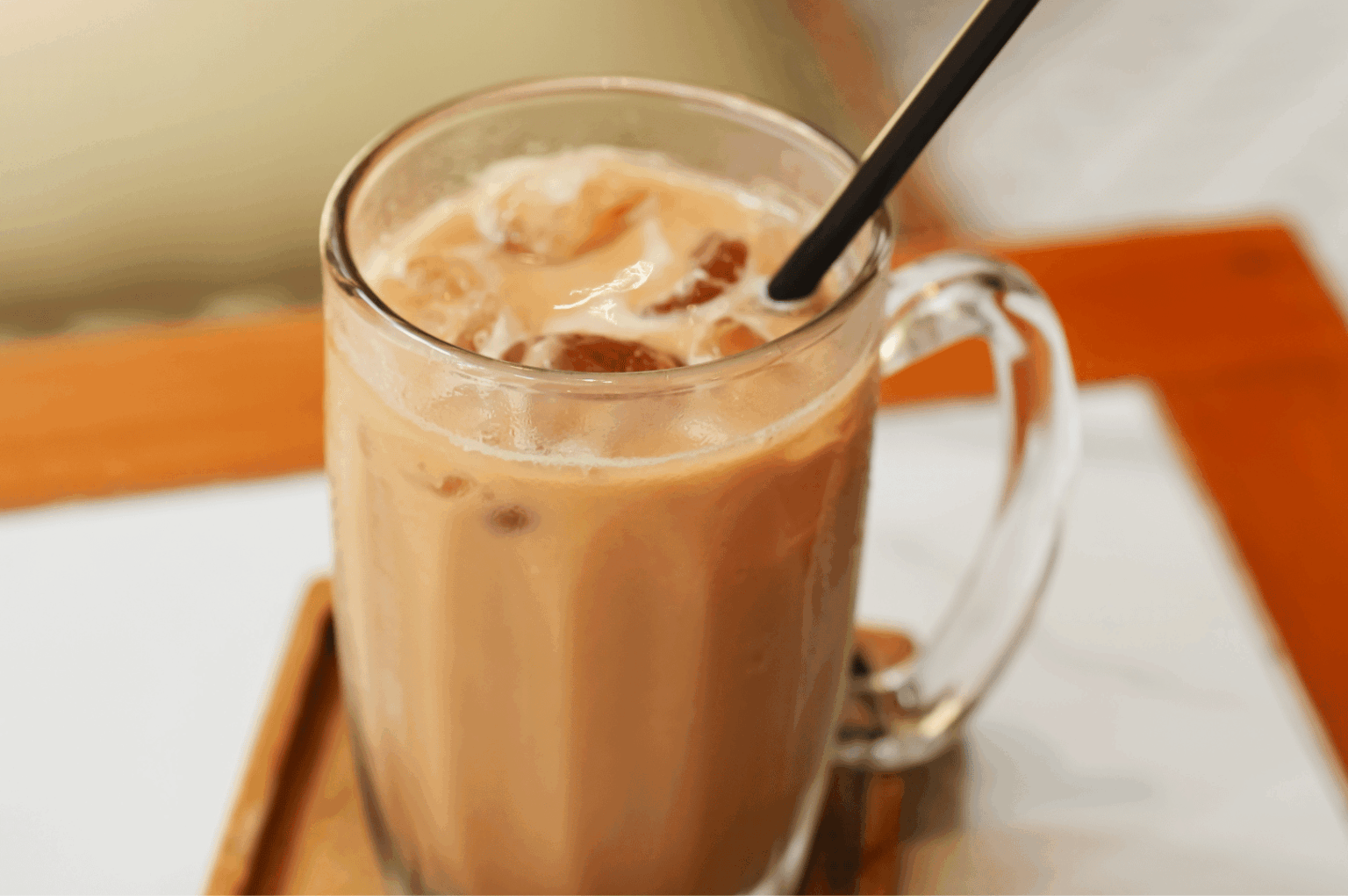The Best Teh Tarik Malaysia: A Guide to Frothy Pulled Tea Delight